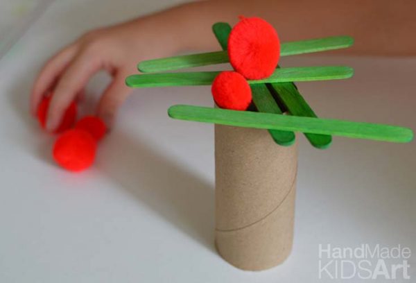 Apple STEAM Activities for Preschoolers - Preschool STEAM