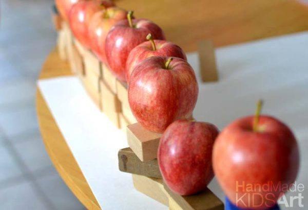 Apple STEAM Activities for Preschoolers - Preschool STEAM