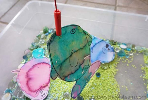 Day 2: Red Fish, Blue Fish, One Fish, Two Fish - Preschool STEAM